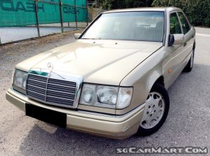 Used Mercedes-Benz 200E Car for Sale in Singapore, Carzbond - sgCarMart