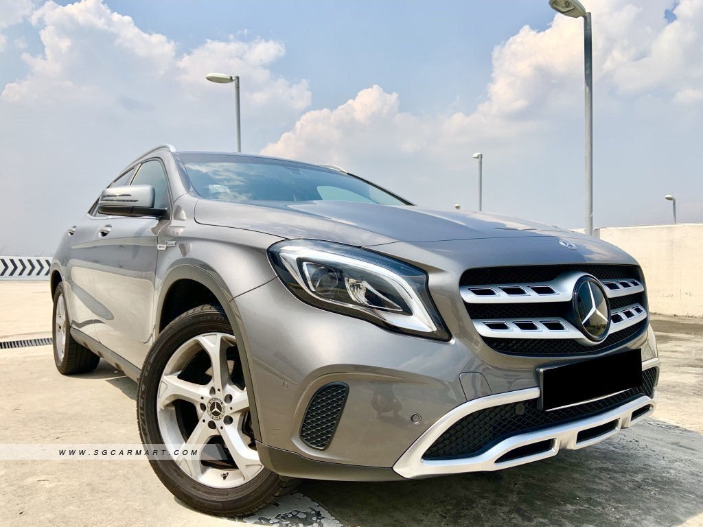 2018 Mercedes-Benz GLA-Class GLA180 Urban Edition Photos & Pictures ...