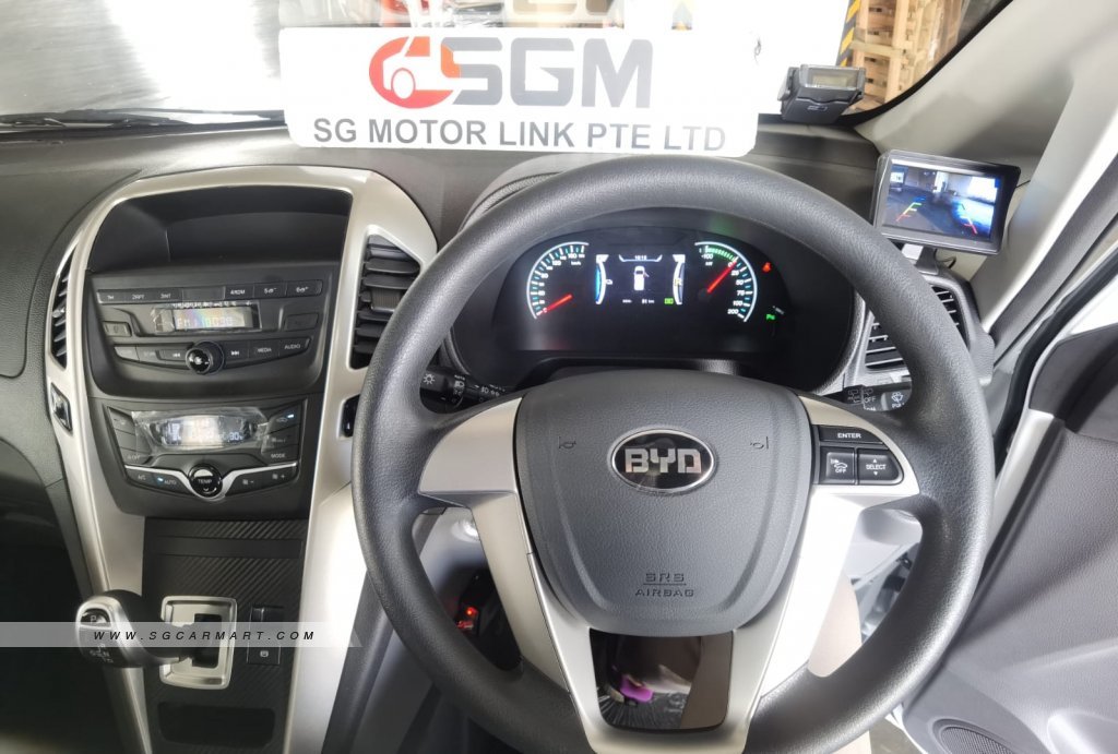 2021 BYD T3 Electric Photos & Pictures Singapore - Sgcarmart