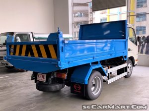 Used 2020 Hino XZU605R Tipper for Sale (Expired) - Sgcarmart