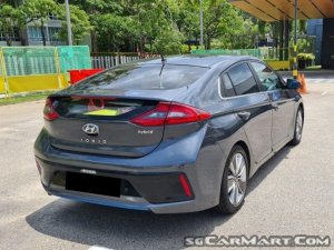 Used 2017 Hyundai Ioniq Hybrid 1.6A DCT Sunroof for Sale | Carsdotcom ...