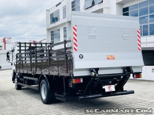 2018 Isuzu FVR90 Photos & Pictures Singapore - Sgcarmart