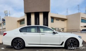 Used 2017 BMW 7 Series 730i M-Sport Sunroof for Sale (Expired) - Sgcarmart
