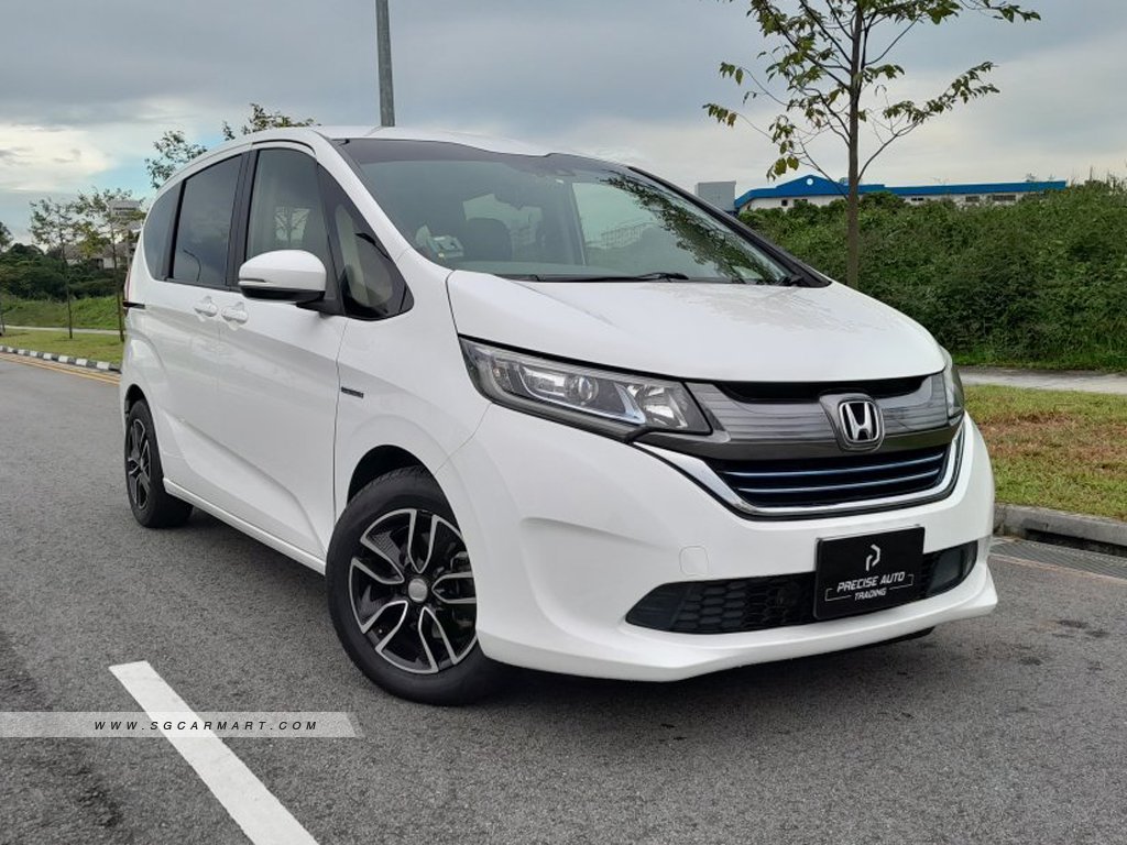 2018 Honda Freed Hybrid 1.5A G Photos & Pictures Singapore - Sgcarmart