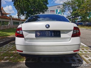 Used 2019 Skoda Octavia 1.4A TSI Ambition Plus for Sale | Pink Auto Pte ...