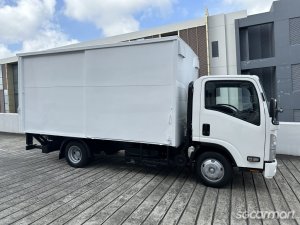 Used 2018 Isuzu NPR85 for Sale (Expired) - Sgcarmart