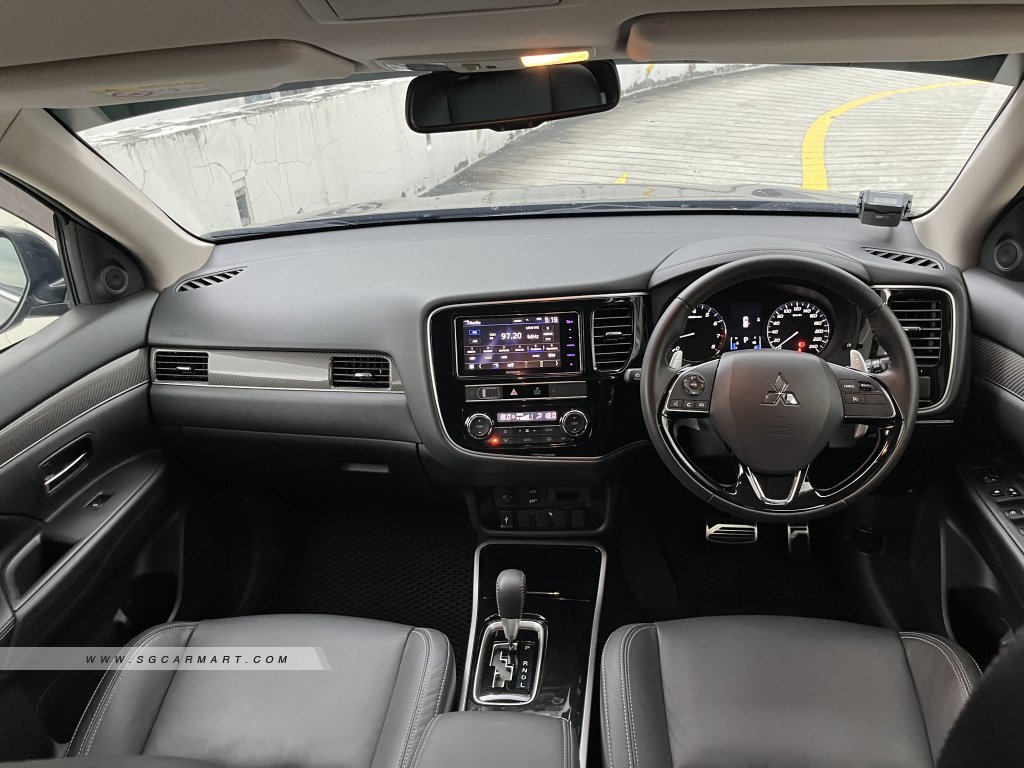 Mitsubishi Outlander 2.0A Style