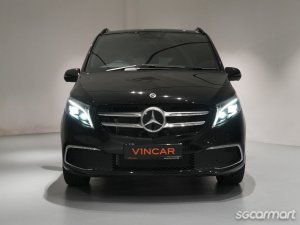 Mercedes-Benz V-Class V220d Avantgarde Long Photos & Pictures Singapore - Sgcarmart