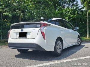 Used 2018 Toyota Prius Hybrid 1.8A S for Sale | Gilbert - Sgcarmart