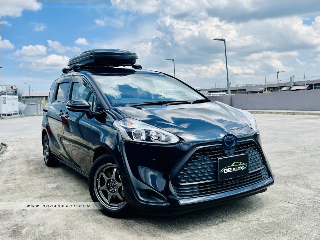 2021 Toyota Sienta Hybrid 1.5A X Photos & Pictures Singapore - Sgcarmart