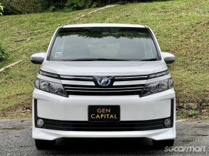 Used 2017 Toyota Voxy Hybrid 1.8A V for Sale | Gen Capital Pte Ltd ...