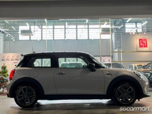 Used 2021 MINI Electric Level 1 for Sale | Hua Yang Credit Pte Ltd ...