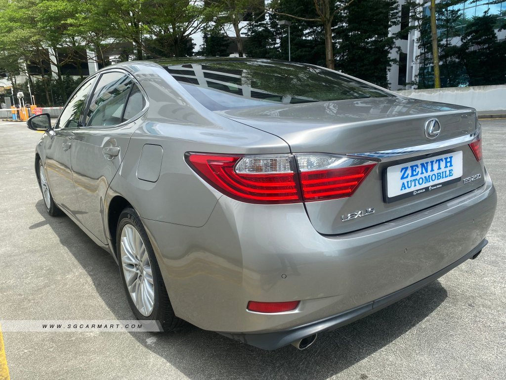 2014 Lexus ES250 Luxury Sunroof Photos & Pictures Singapore - Sgcarmart