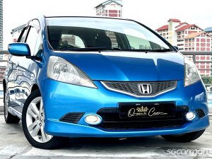 2009 Honda Jazz 1.5A L (COE till 10/2029) Photos & Pictures Singapore - Sgcarmart