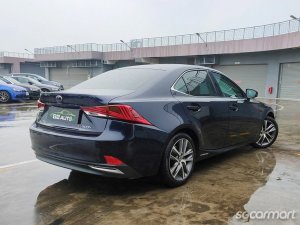 Used 2018 Lexus IS Hybrid IS300h Executive for Sale | G2 Auto Trading ...