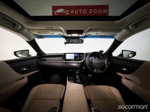 2019 Lexus ES Hybrid ES300h Executive Sunroof Photos & Pictures ...