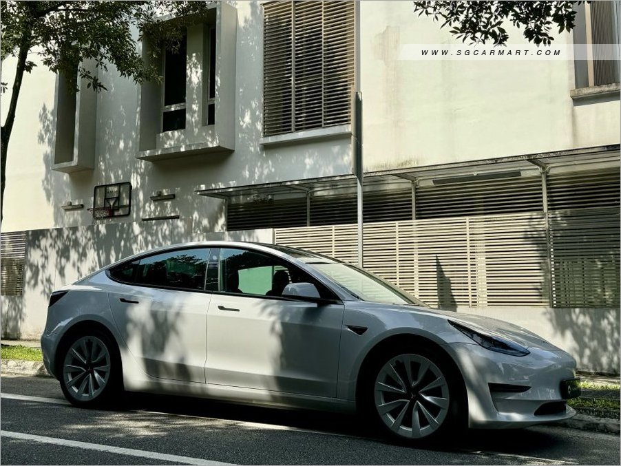 Tesla sgcarmart store
