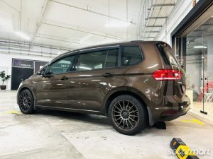 Used 2017 Volkswagen Touran Diesel 1.6A TDI Comfort for Sale | Cosmo ...