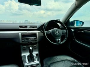 Used 2014 Volkswagen Passat 1.4A TSI (New 10-yr COE) for Sale ...