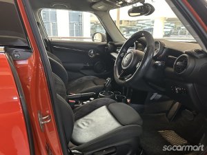 Used 2019 MINI One 1.5A 5DR for Sale | Autotrust Traders Pte Ltd ...