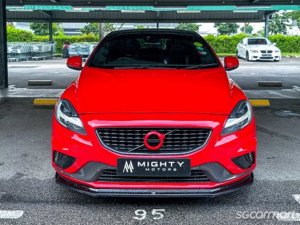 2018 Volvo V40 T4 R-Design Photos & Pictures Singapore - Sgcarmart