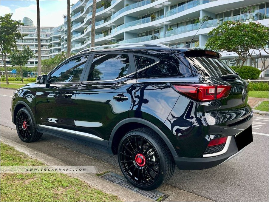 MG ZS Electric Deluxe