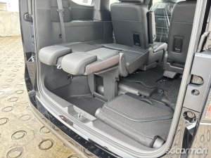 2024 Honda Stepwagon Hybrid Spada 2.0A e-HEV Photos & Pictures ...
