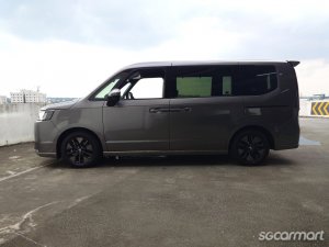 2024 Honda Stepwagon Hybrid Spada 2.0A e-HEV Photos & Pictures ...
