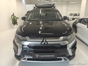 2021 Mitsubishi Outlander 2.0A Style Photos & Pictures Singapore ...