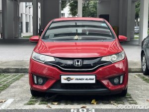 2016 Honda Jazz 1.5A Photos & Pictures Singapore - Sgcarmart