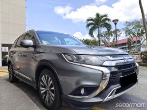 2022 Mitsubishi Outlander 2.0A Style Photos & Pictures Singapore ...