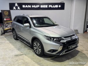 2020 Mitsubishi Outlander 2.0A Style Photos & Pictures Singapore ...