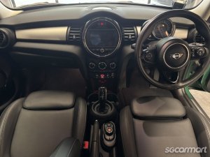 2020 MINI One 1.5A 5DR Photos & Pictures Singapore - Sgcarmart