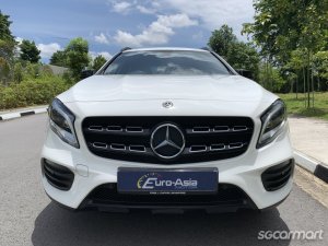 2020 Mercedes-Benz GLA-Class GLA180 AMG Line Photos & Pictures ...