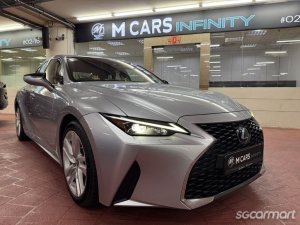 Used 2021 Lexus IS Hybrid IS300h Executive for Sale | M Cars Infinity Pte Ltd - Sgcarmart
