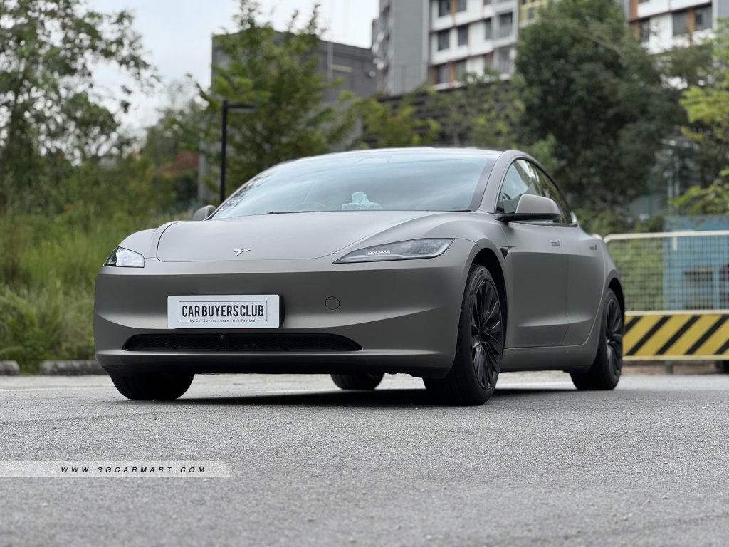 Photos for Tesla Model 3 Electric RWD - Sgcarmart