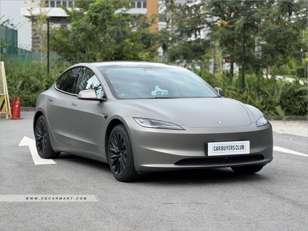 Photos for Tesla Model 3 Electric RWD - Sgcarmart