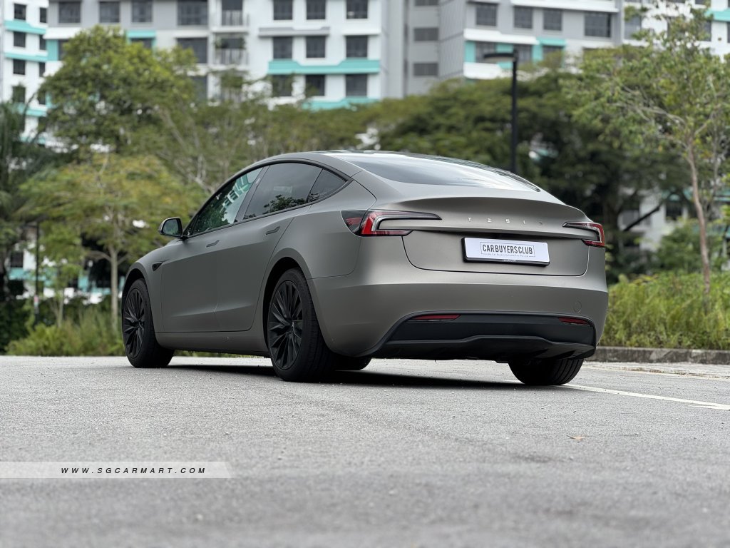 Photos for Tesla Model 3 Electric RWD - Sgcarmart