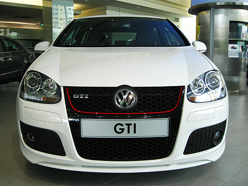 2003 Volkswagen Golf GTI Photos, Photo Gallery - sgCarMart