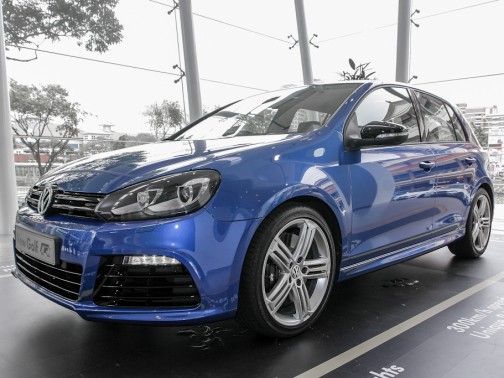 2010 Volkswagen Golf R Photos, Photo Gallery - sgCarMart
