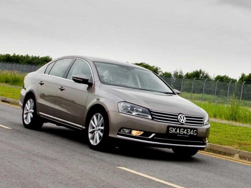 2012 Volkswagen Passat Diesel Photos, Photo Gallery - Sgcarmart