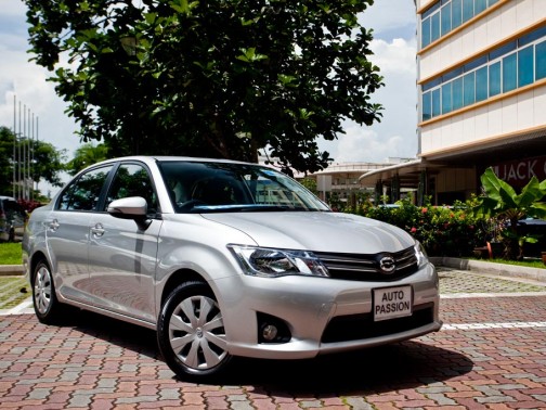 2013 Toyota Corolla Axio Photos, Photo Gallery - Sgcarmart