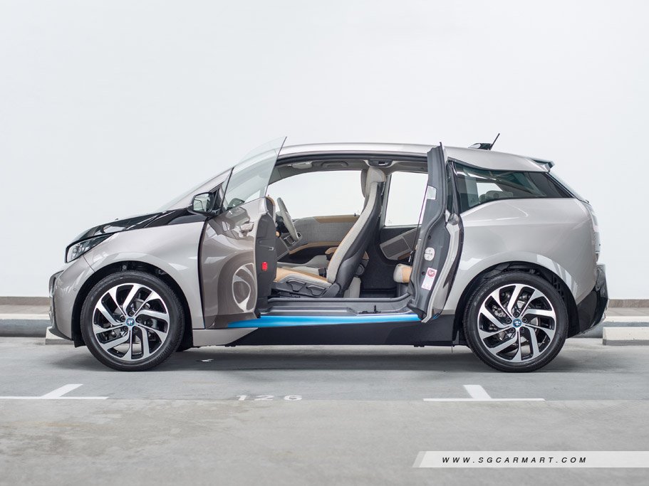 New BMW i3 Electric Photos, Photo Gallery - Sgcarmart