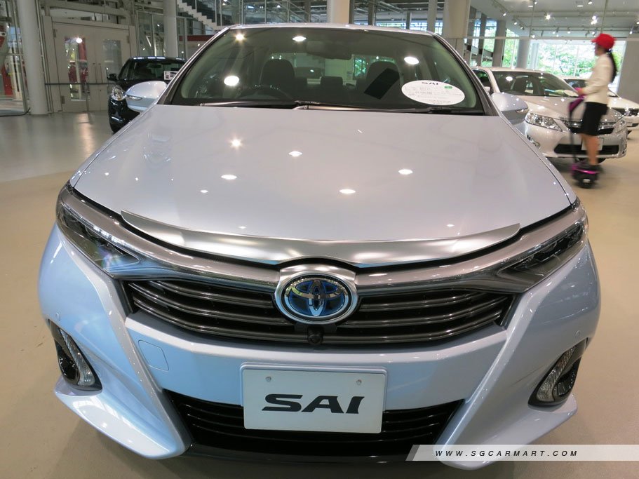 New Toyota Sai Hybrid Photos, Photo Gallery - Sgcarmart