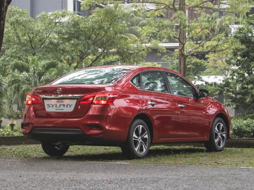 New Nissan Sylphy Photos, Photo Gallery - sgCarMart