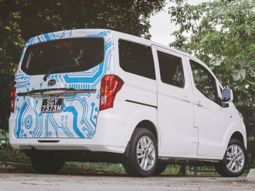 New BYD M3e Electric Photos, Photo Gallery - Sgcarmart