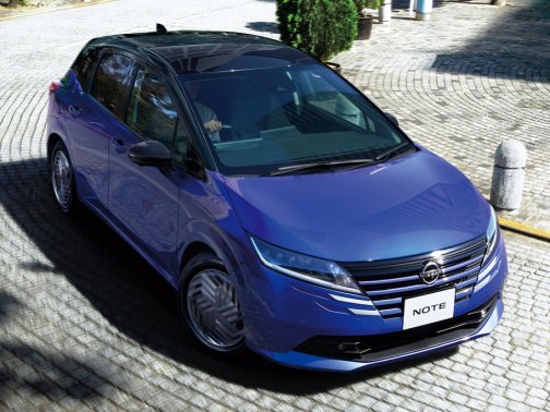 New Nissan Note e-POWER Hybrid Photos, Photo Gallery - Sgcarmart