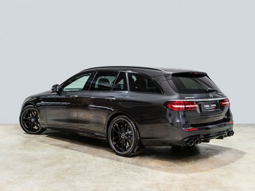 New Mercedes-Benz E-Class Estate Photos, Photo Gallery - sgCarMart