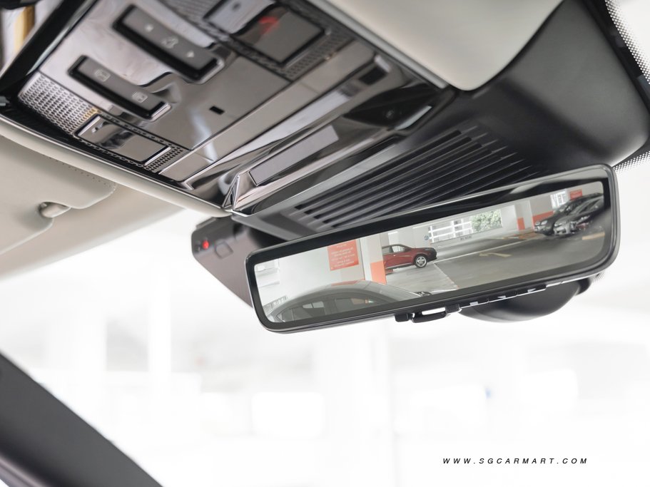 New Land Rover Range Rover Mild Hybrid Info - Sgcarmart