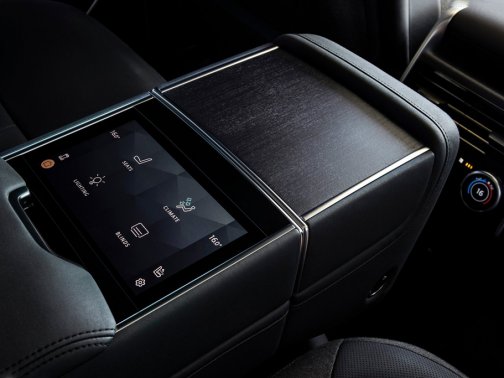 New Land Rover Range Rover Mild Hybrid Photos, Photo Gallery - Sgcarmart